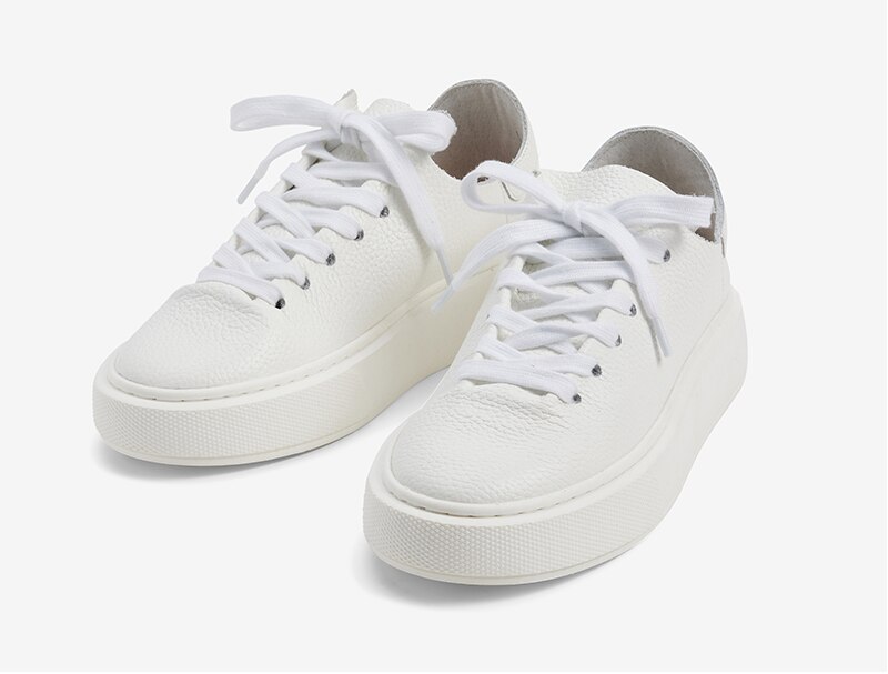 Best Clothing Basics For Your Capsule Wardrobe - Express